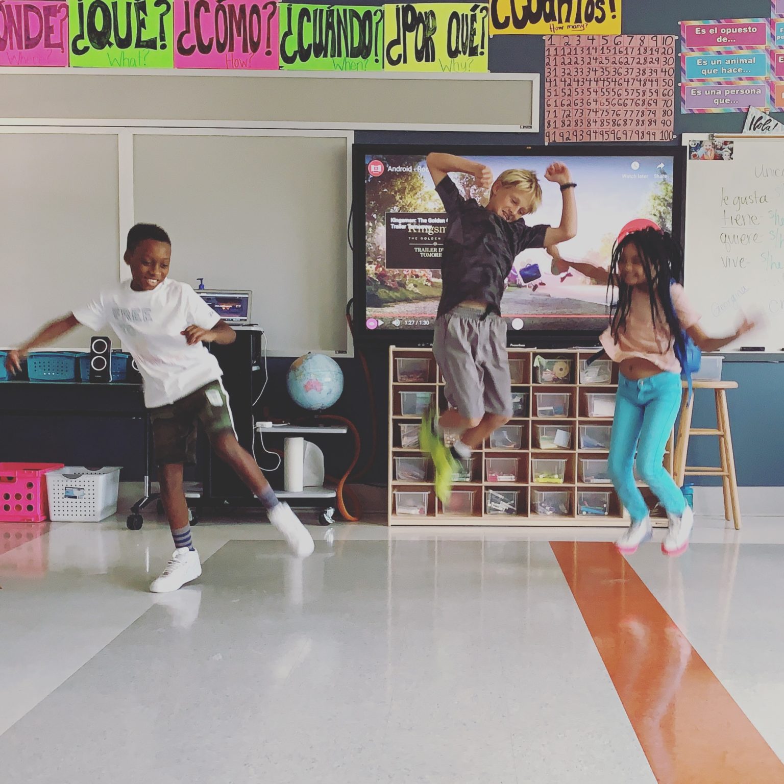 Deskless! What’s it all about!? – La Maestra Loca